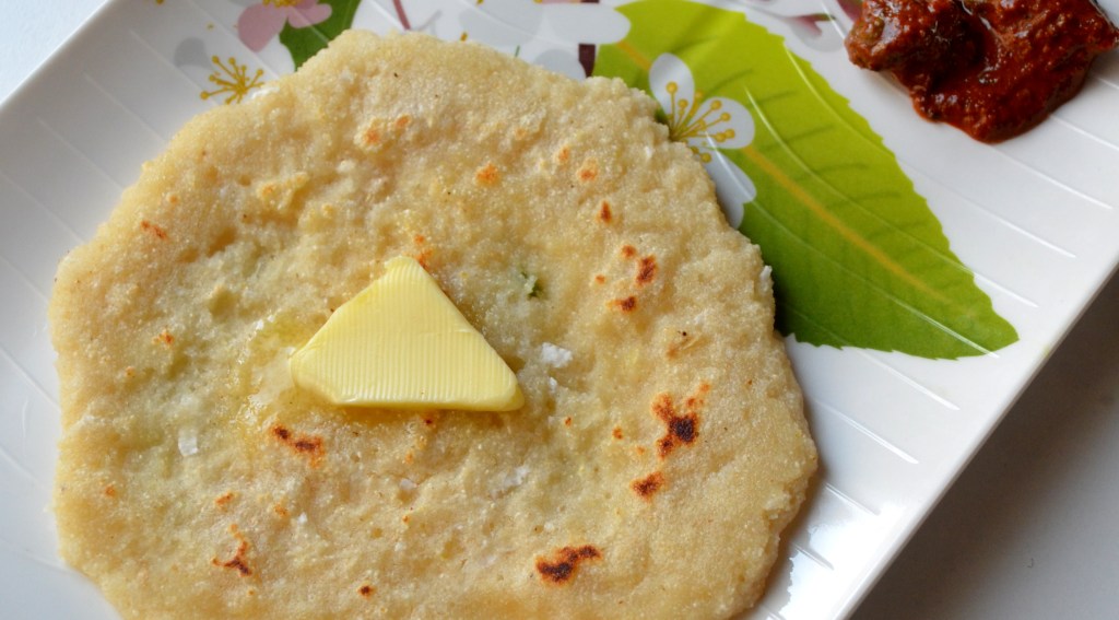 Rava Bhakri /Rullanva Doddaka/ Instant Semolina savory pancakes ...