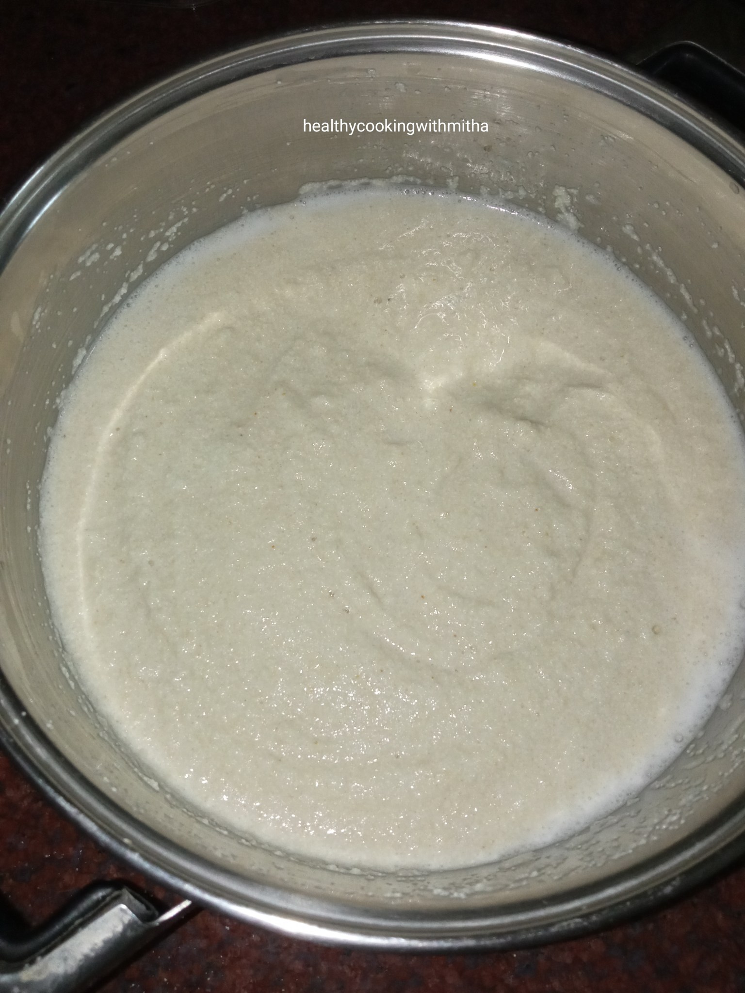 Urad – Rava Idli | No rice idlis | Healthy cooking with Mitha