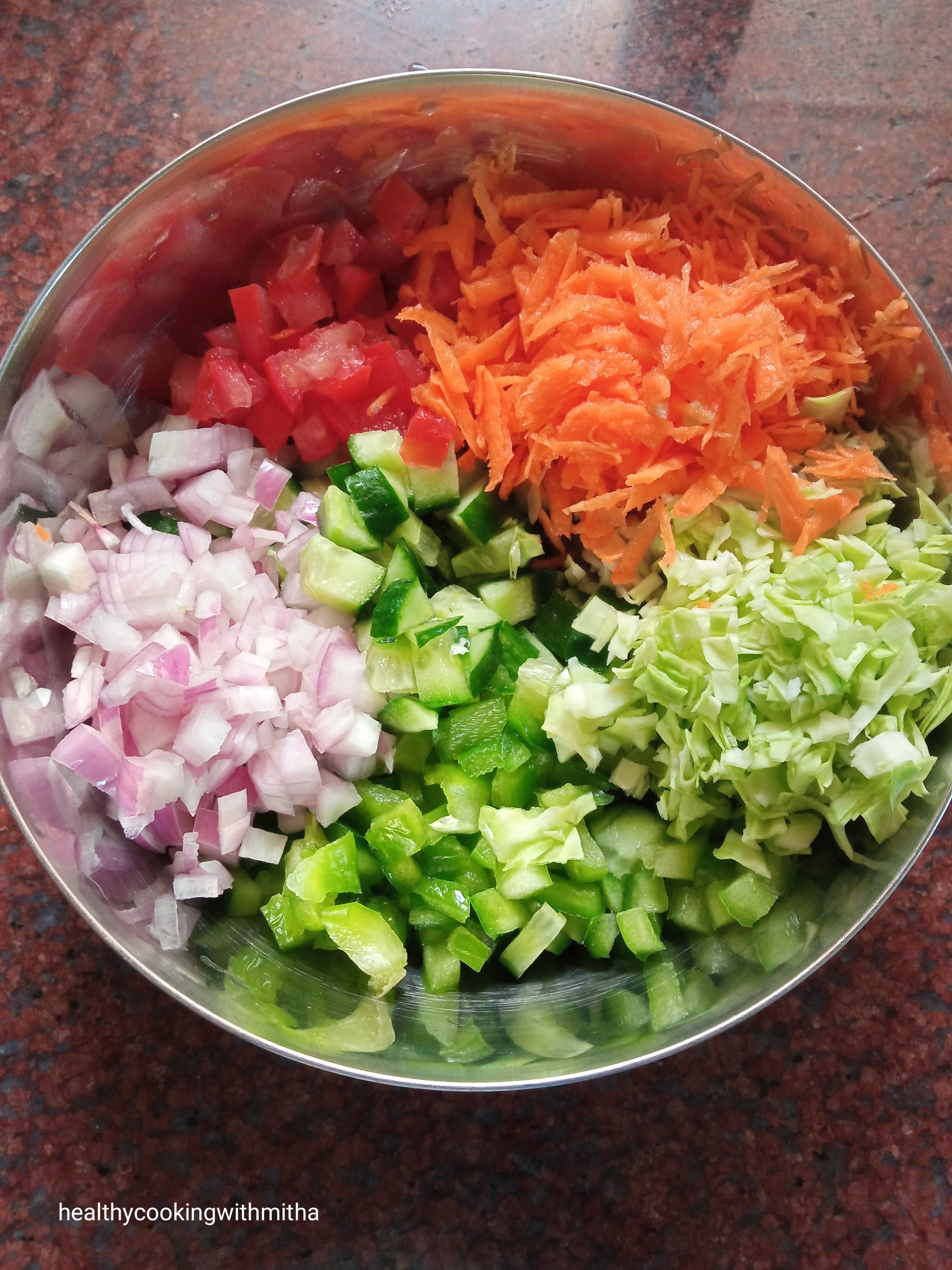 Mixed Vegetable Salad | Simple salad recipe | Healthy cooking with Mitha