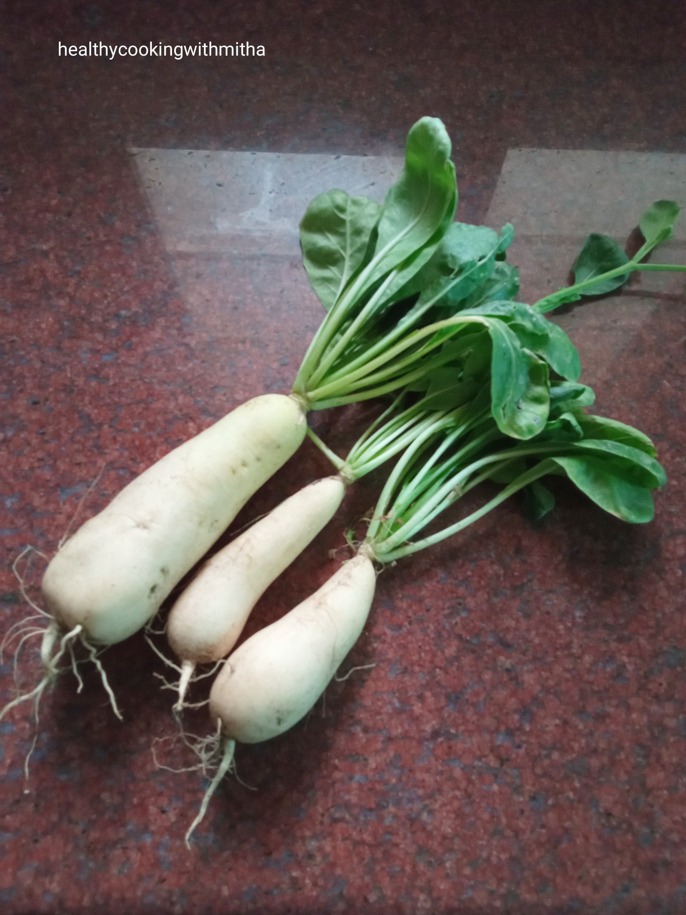 Mooli Paratha | Easy Radish Paratha | Healthy cooking with Mitha